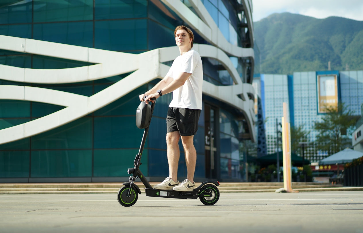 The decent one electric scooter | isinwheel
